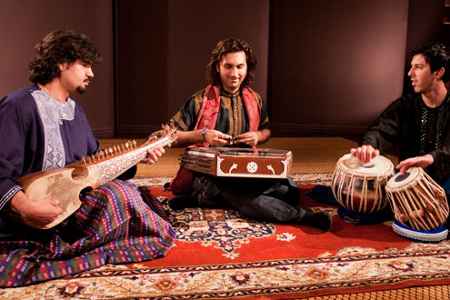 The Metropolitan Museum of Art – Musical Encounters from the Lands of ...