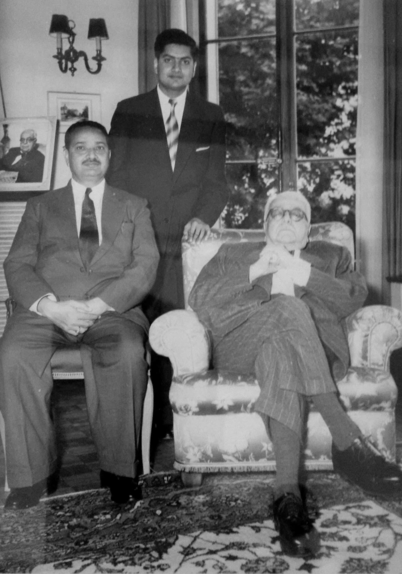 Merali Hirji and his son Mahdi with Aga Khan III – Ismailimail
