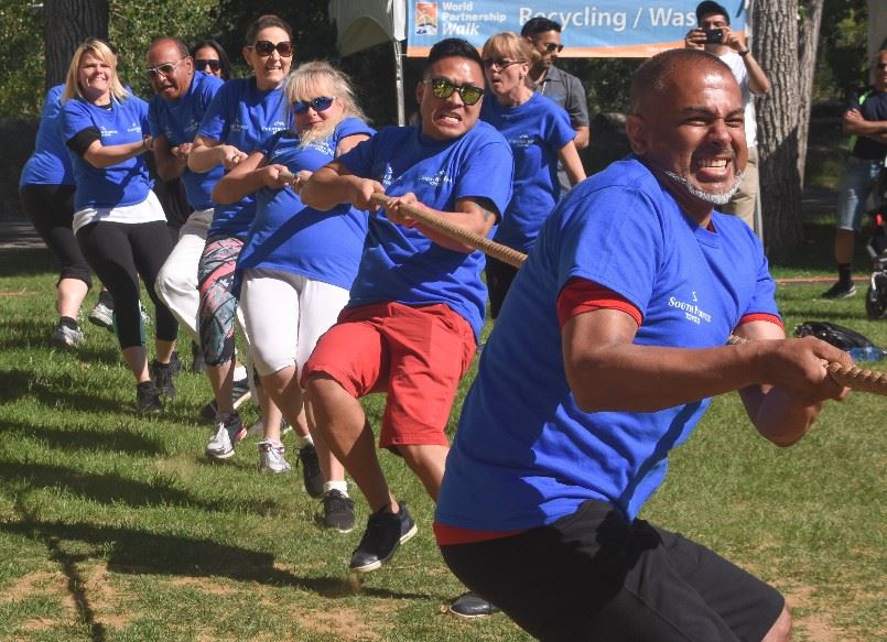 Thousands to Step Forward to Change the World – Ismailimail